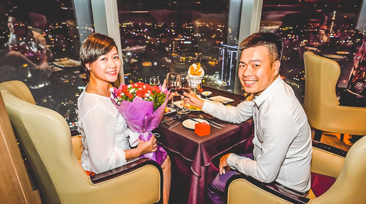 Bitexco Tower: Skydeck, EON Heli Bar & The World of Heineken