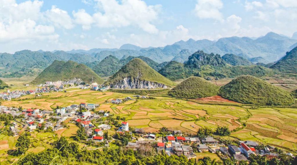 Ha Giang loop: 3, 4 & 5 day itinerary, homestays & highlights ...