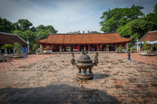 6 best temples in Hanoi you should visit | Local Vietnam