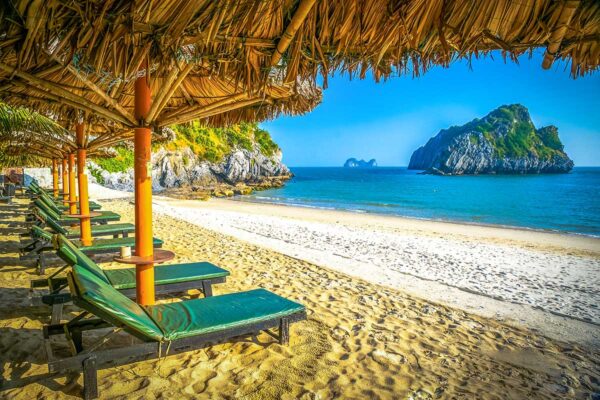 Cat Ba Island - 12 Best Things To Do & Travel Guide [2024]