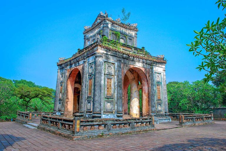 Tu Duc Tomb – Travel Guide to Hue’s Most Poetic Royal Tomb | Local Vietnam